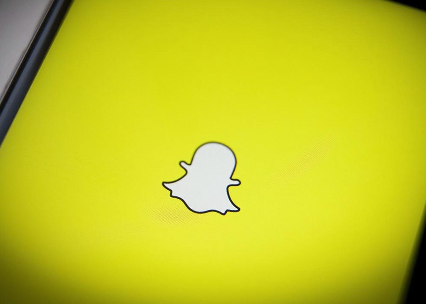 Podcast: How Can Professionals Use Snapchat? - Mac's List